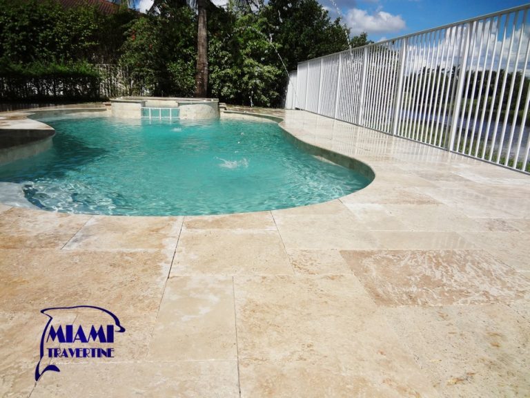 TRAVERTINE PAVER FRENCH PATTERN IVORY | Miami Travertine