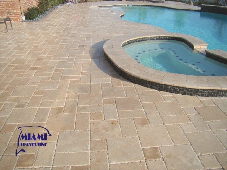 TRAVERTINE TILE FRENCH PATTERN IVORY | Miami Travertine